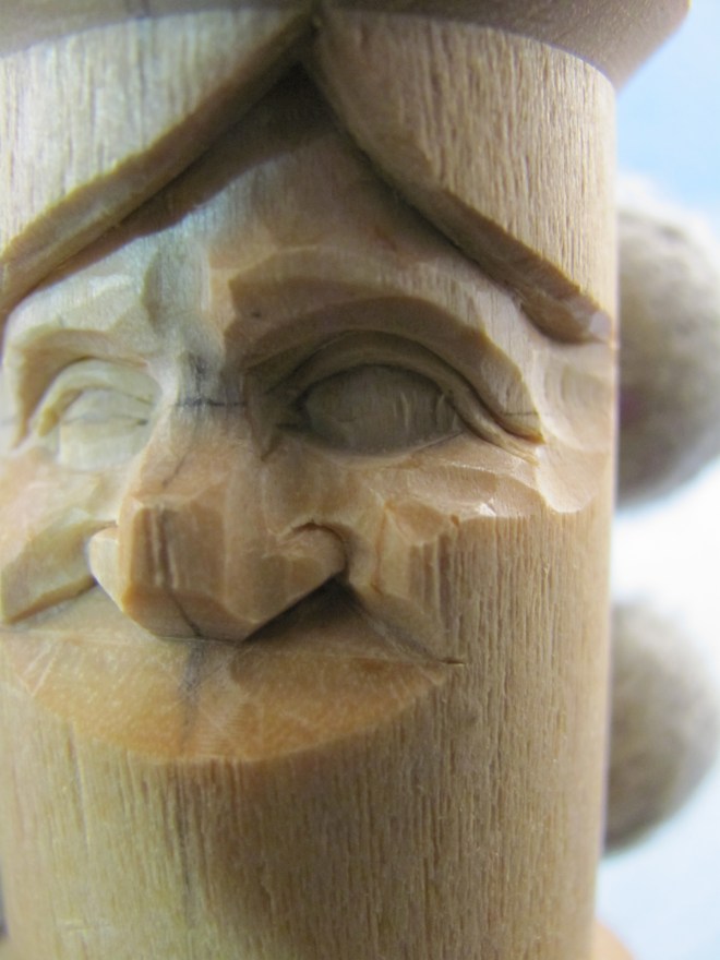 Carving a Wooden Thread Spool – CarverDale